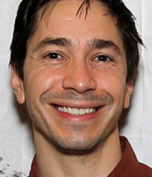 Grave Encounters | UHM - UpcomingHorrorMovies